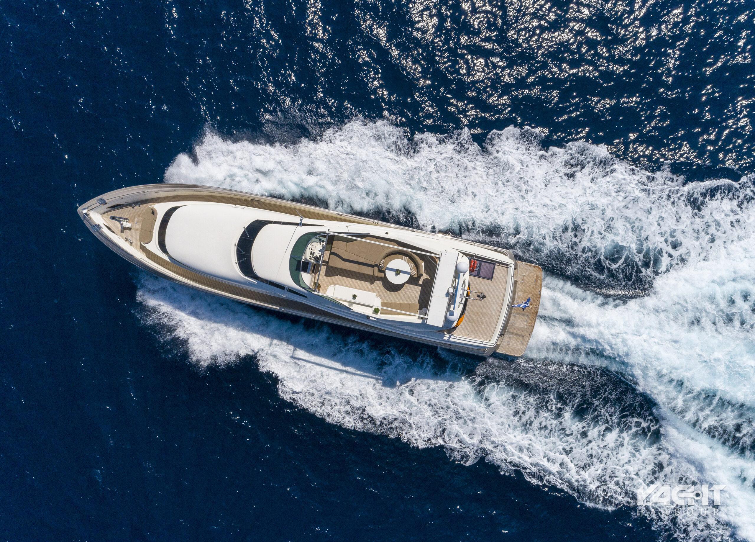 Motor yacht Why - Posillipo - Yacht Harbour