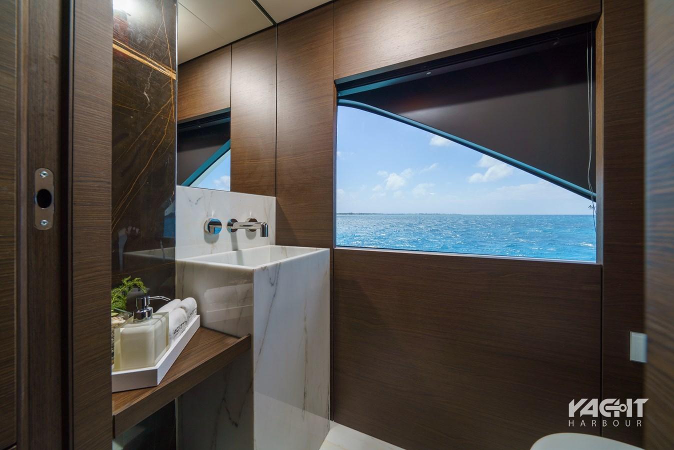 Motor yacht Asante - Custom Line - Yacht Harbour