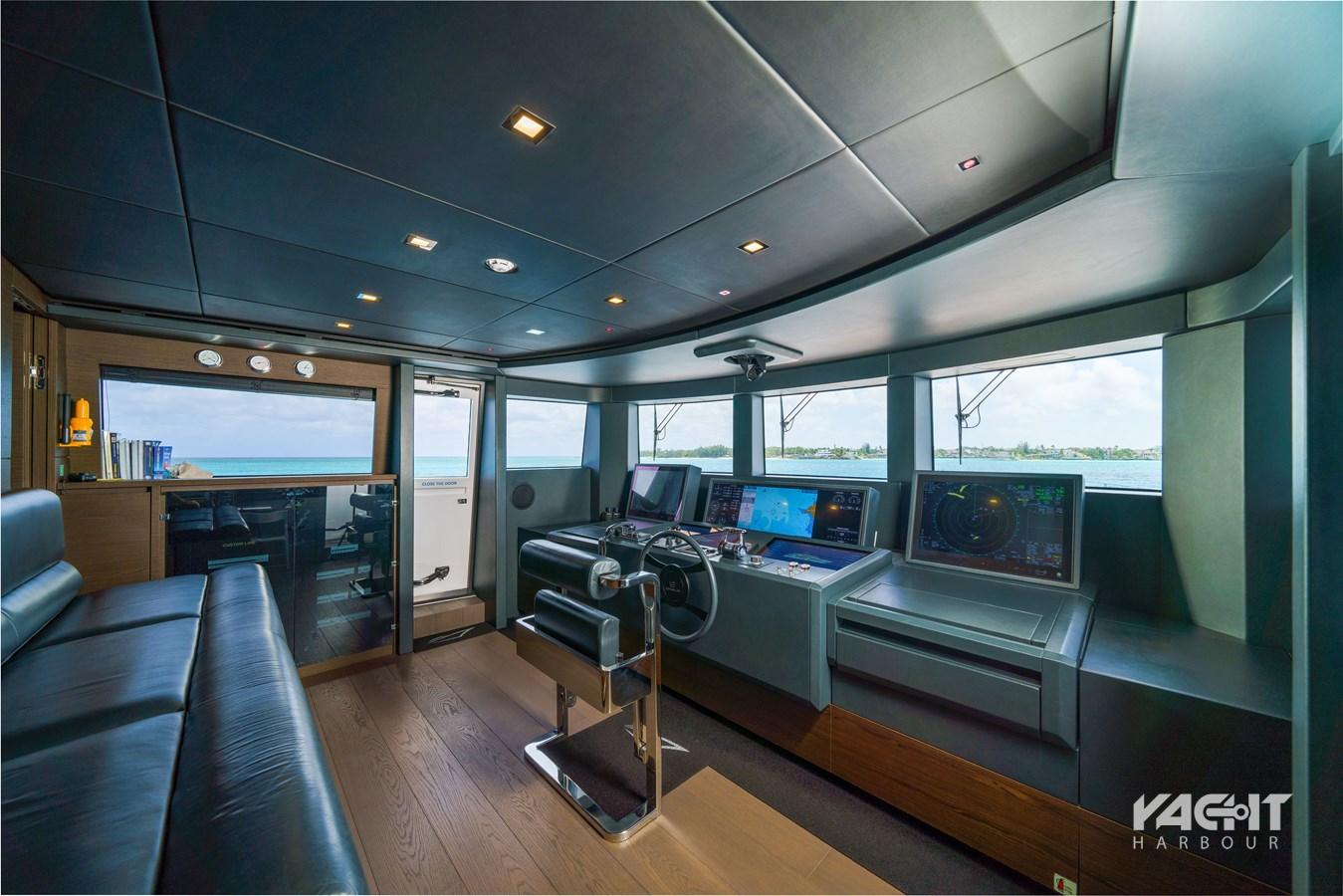 Motor yacht Asante - Custom Line - Yacht Harbour