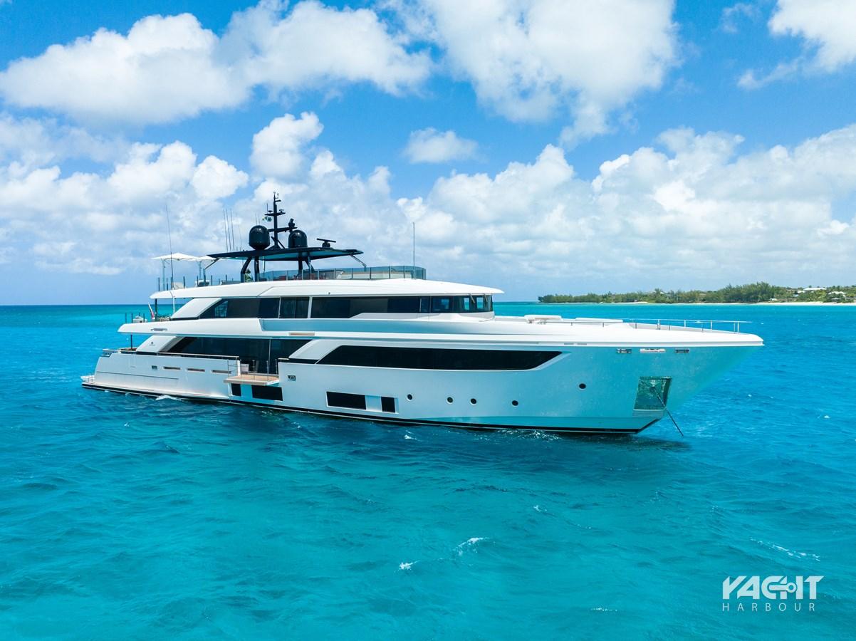 Motor yacht Asante - Custom Line - Yacht Harbour
