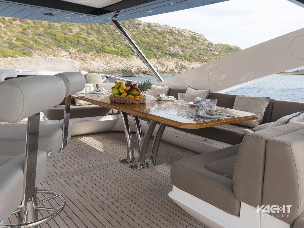 Motor yacht After 8 II - Sunseeker - Yacht Harbour