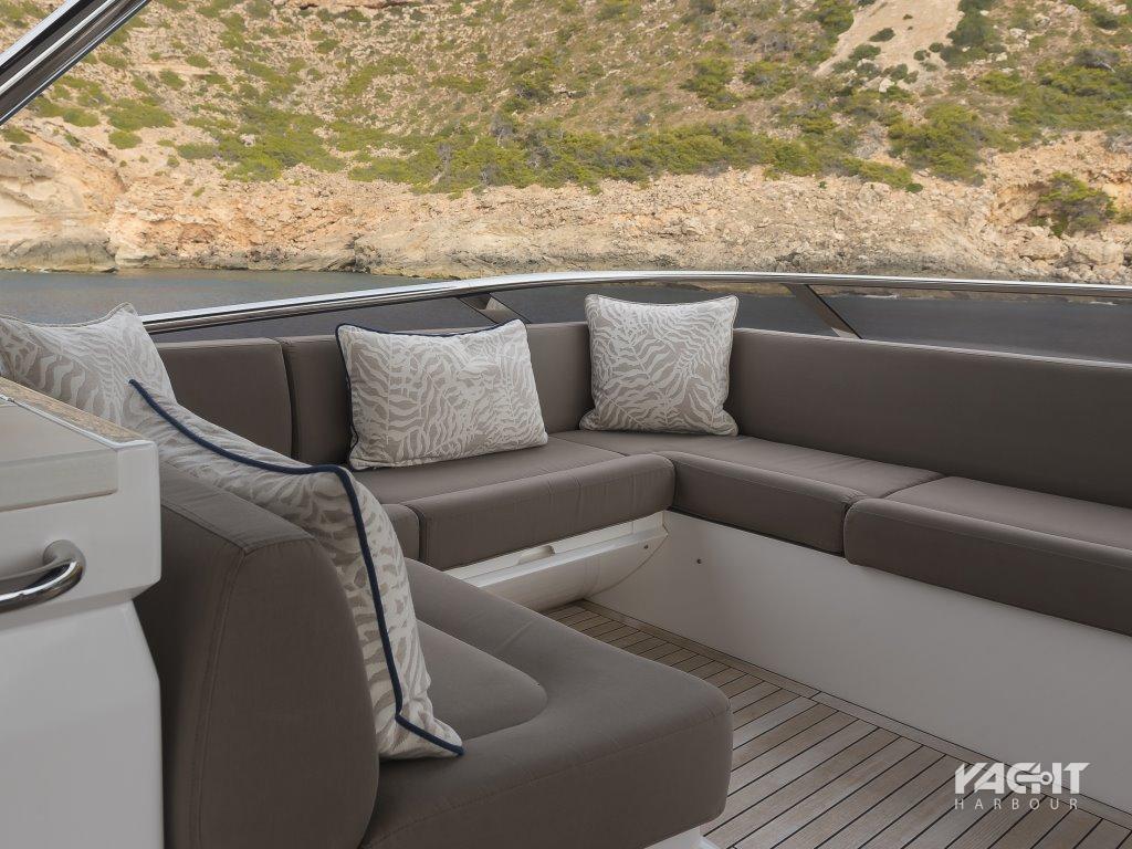 Motor yacht After 8 II - Sunseeker - Yacht Harbour