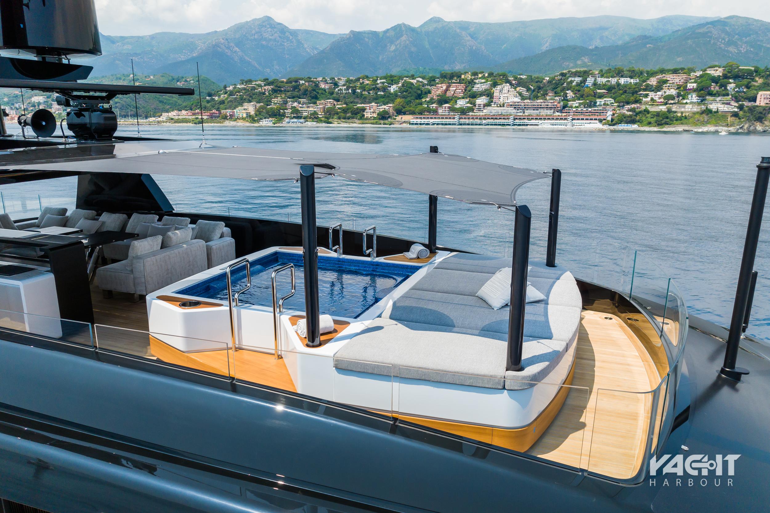 Motor yacht Grey - Tankoa - Yacht Harbour