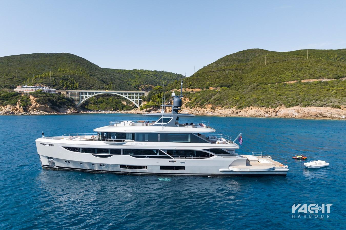 Motor yacht Phoenix - Benetti - Yacht Harbour