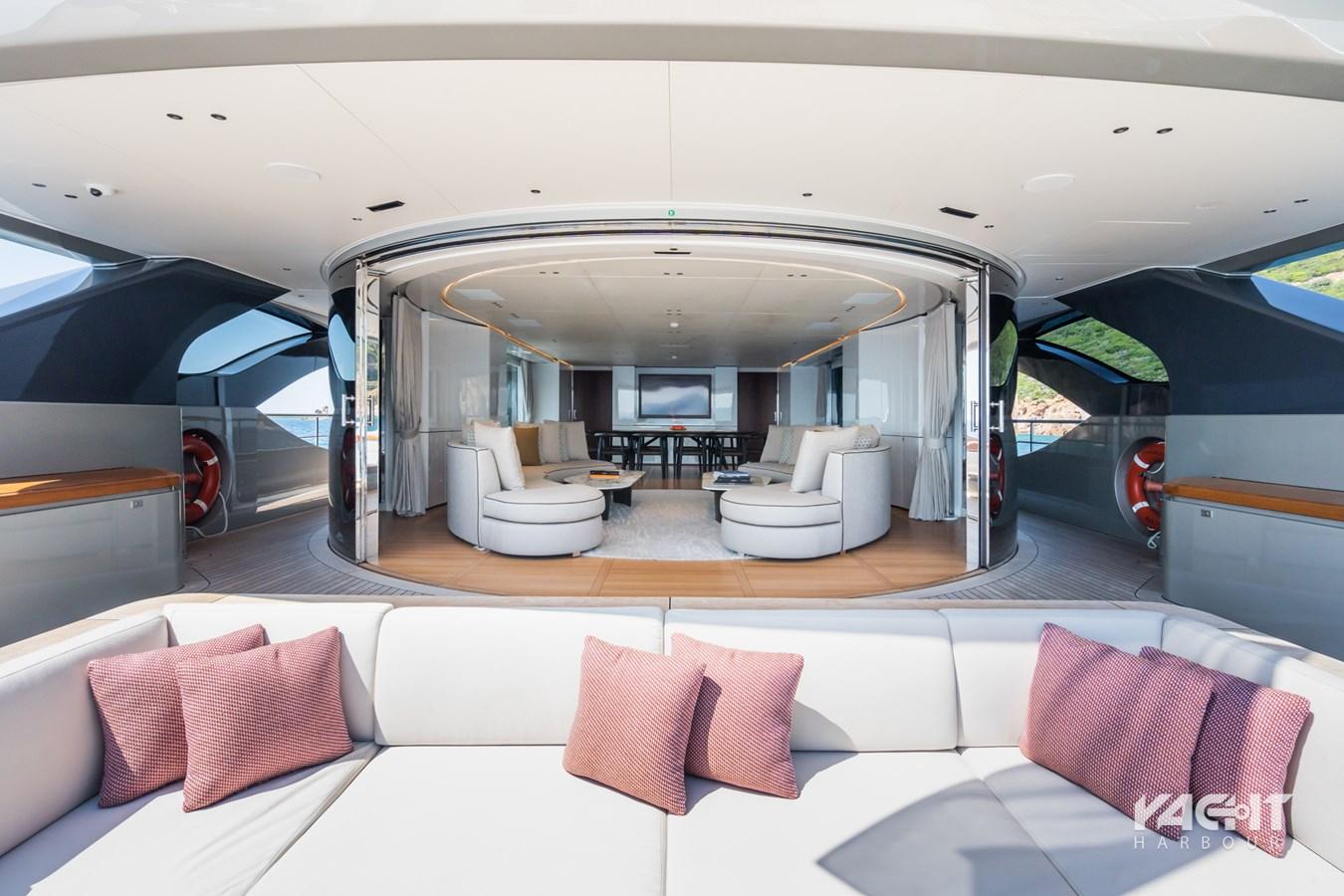 Motor yacht Phoenix - Benetti - Yacht Harbour