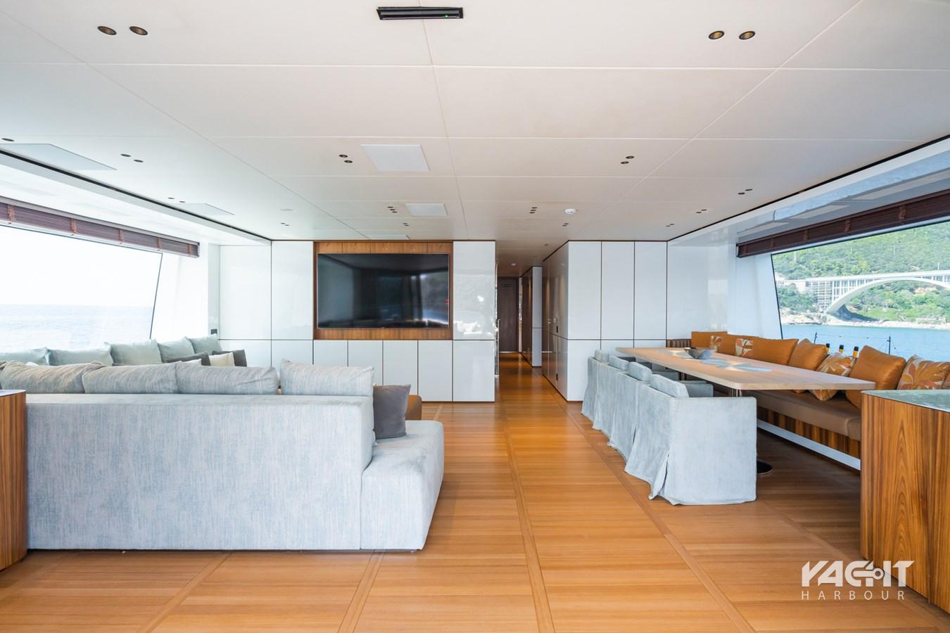 Motor yacht Phoenix - Benetti - Yacht Harbour