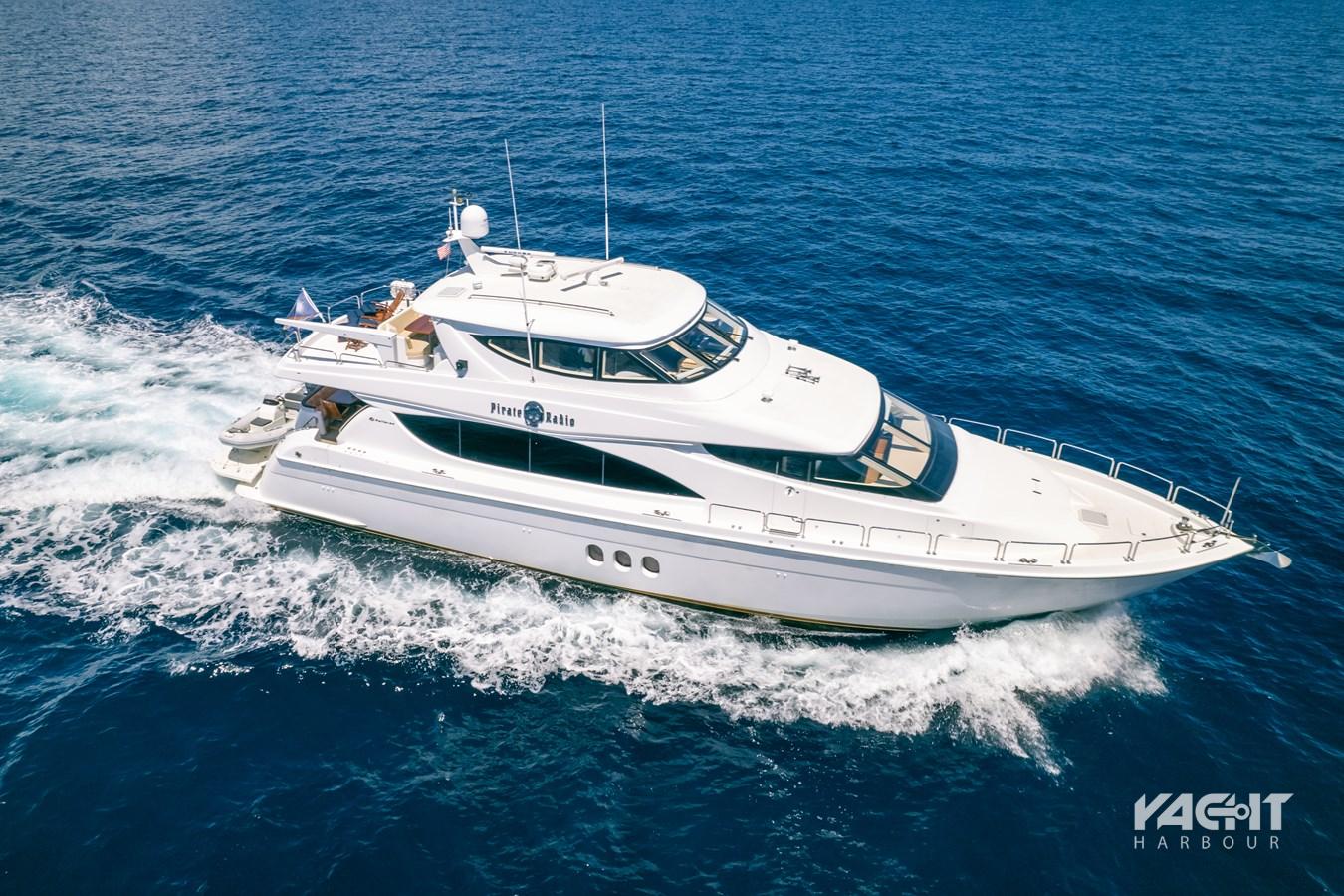 Motor yacht Pirate Radio - Hatteras - Yacht Harbour