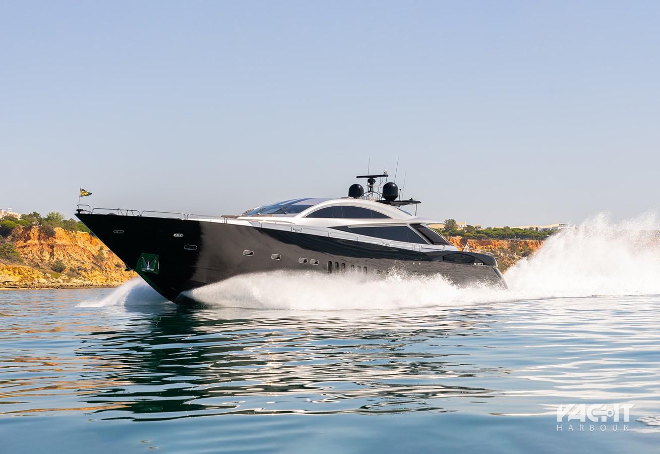 Motor yacht Gee Whizz - Sunseeker - Yacht Harbour