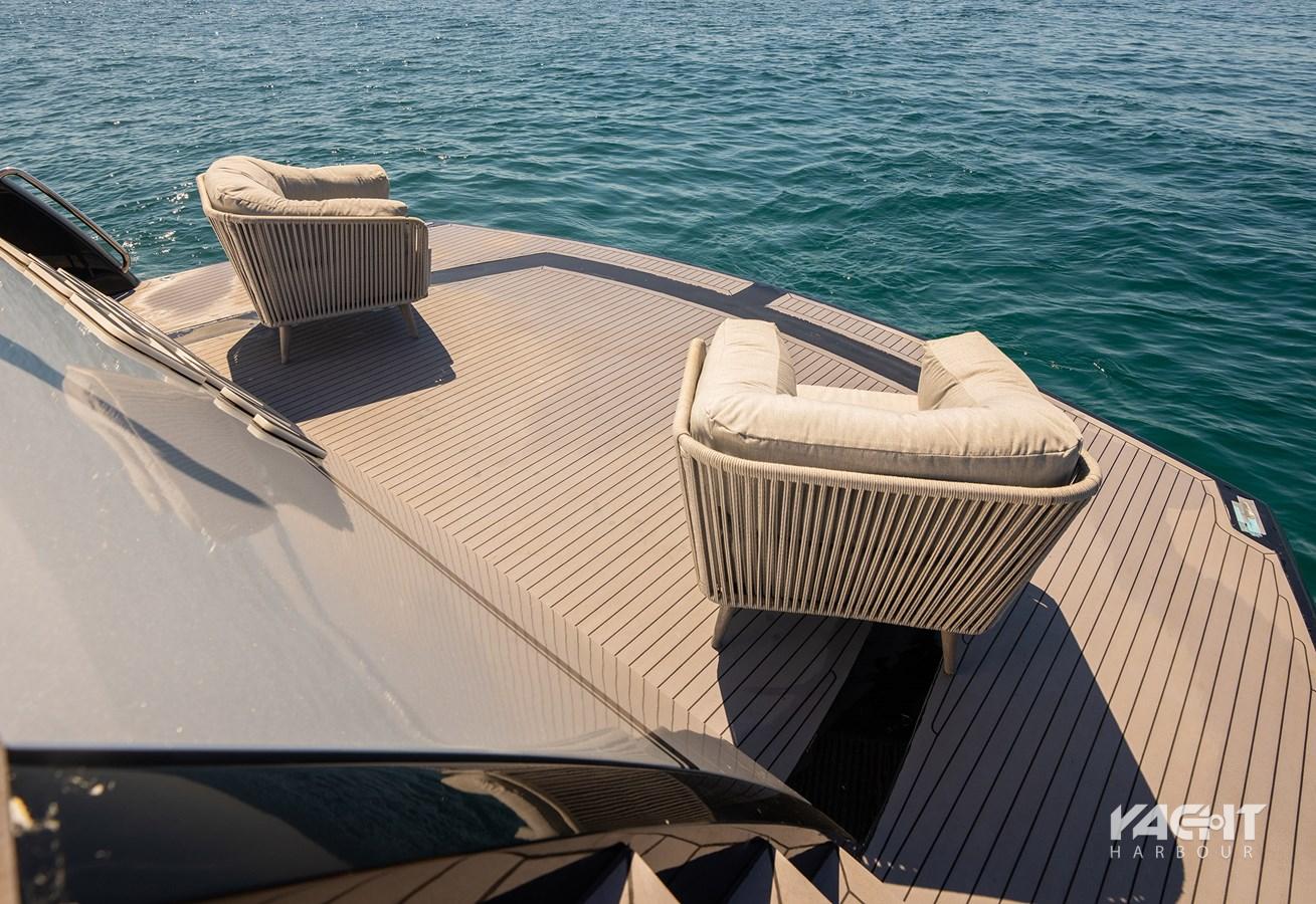 Motor yacht Gee Whizz - Sunseeker - Yacht Harbour