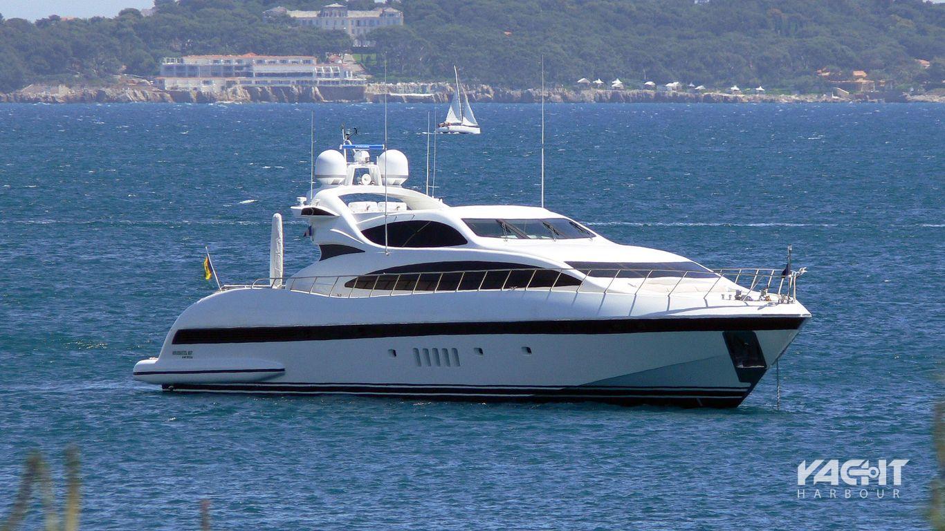 Motor yacht Phantom - Overmarine - Yacht Harbour