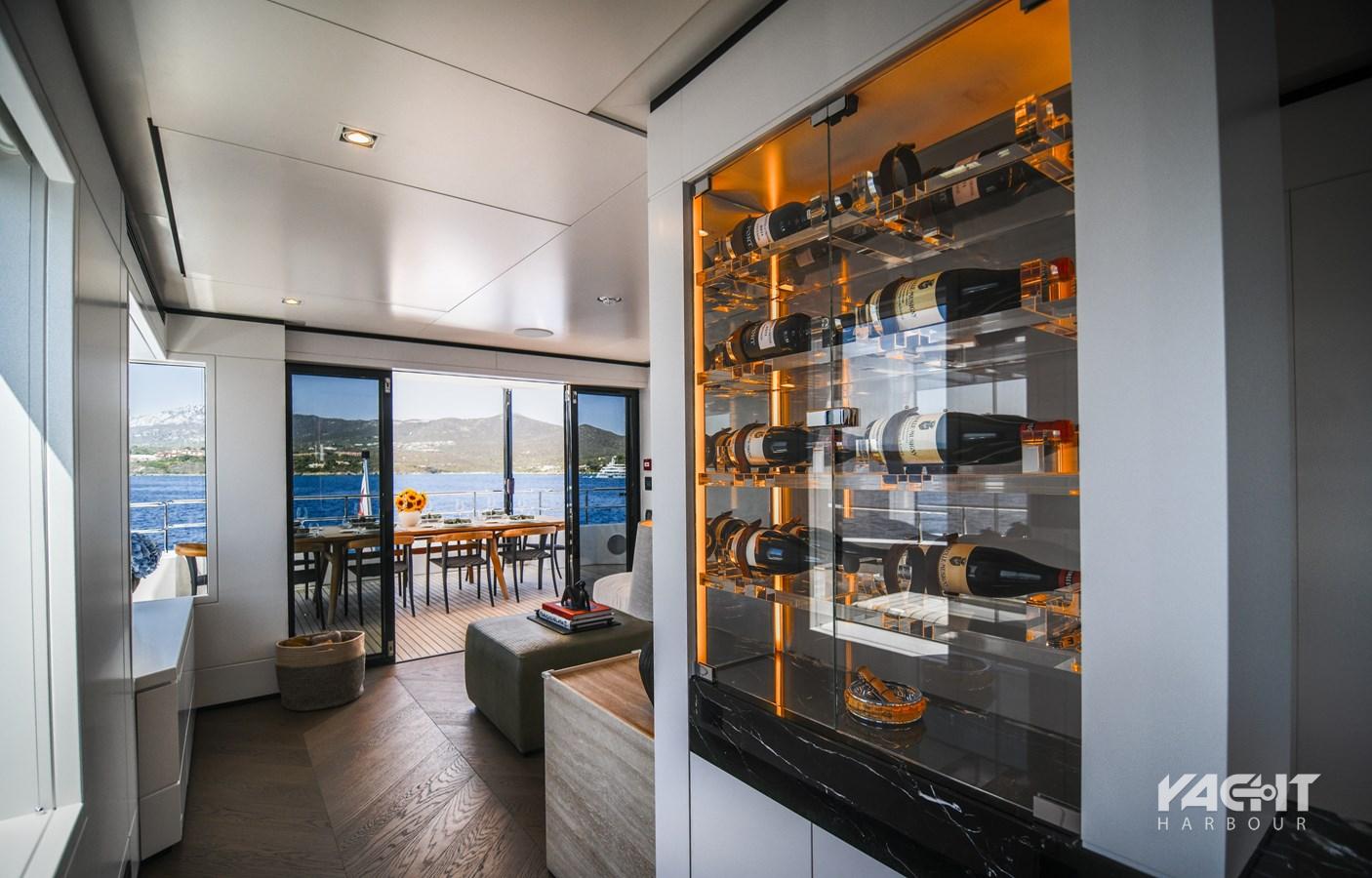 Motor yacht Fox - Pendennis - Yacht Harbour