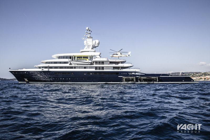 Motor yacht Luna - Lloyd Werft - Yacht Harbour