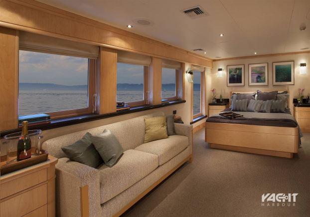 Motor yacht Alucia - Auroux - Yacht Harbour